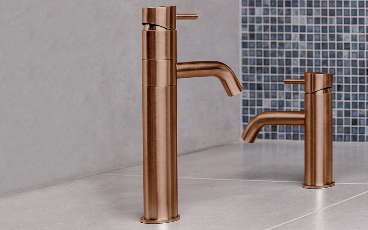 Tall single hole faucet - PVD copper | Qtoo collection | d line